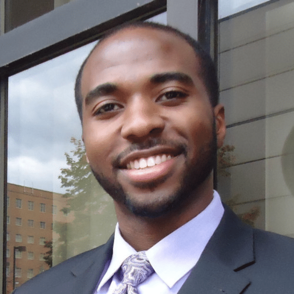 Lawrence Robinson – The Yunion, Inc